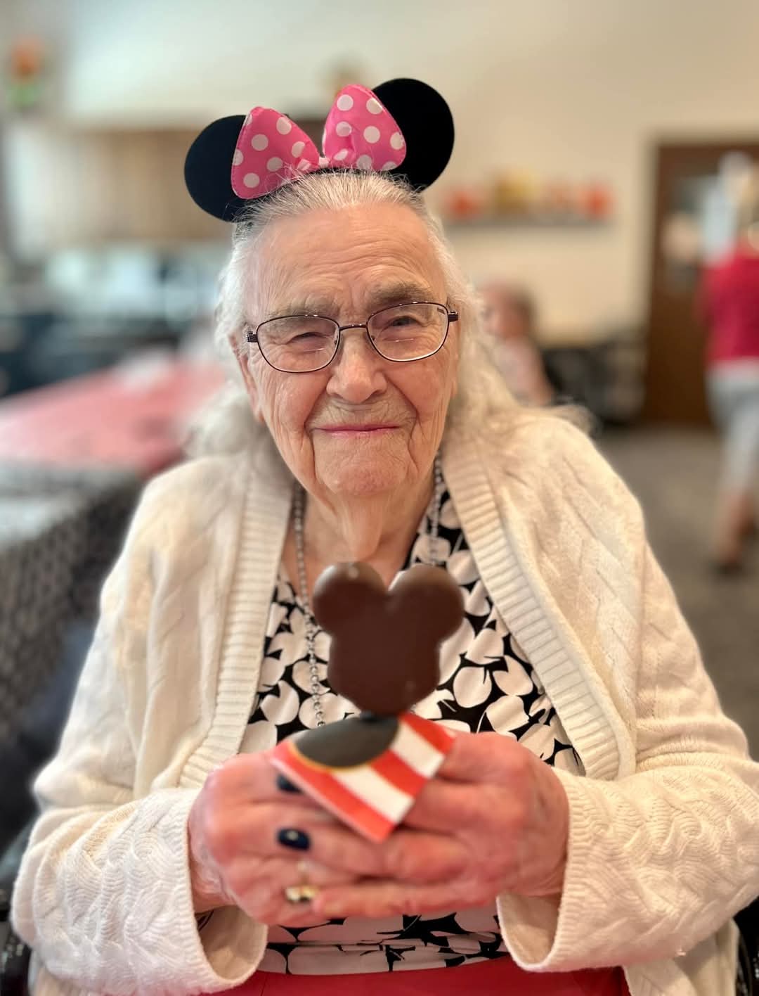 In loving memory of Lillian "Bev" Corliss - Obituary Baldwin Brothers